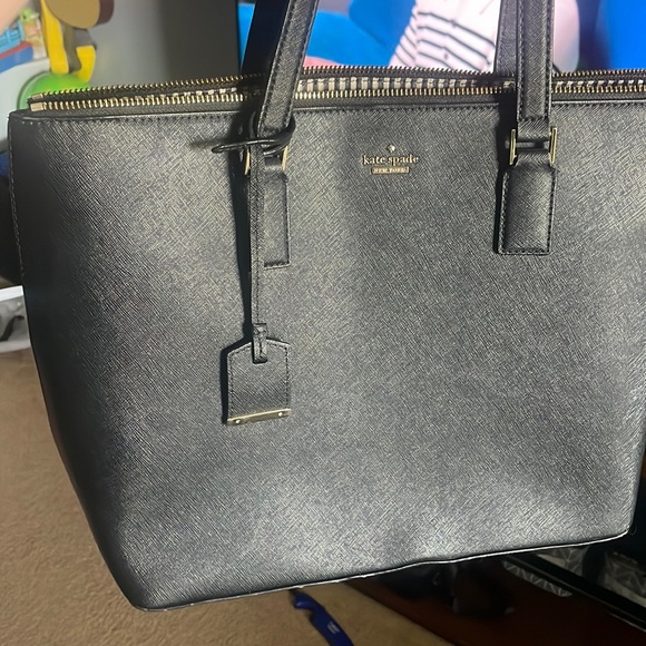 kate spade | Bags | Used Kate Spade Purse No Rips Or Stains Interior Is ...